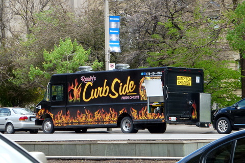 Street Eats with Three New Toronto Food Trucks - Fresh Print Magazine